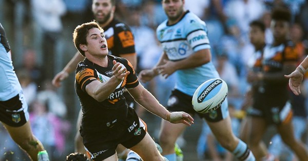 2015 Season Review: Mitchell Moses | Wests Tigers