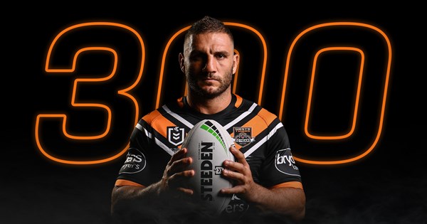 NRL congratulate Robbie Farah | Wests Tigers