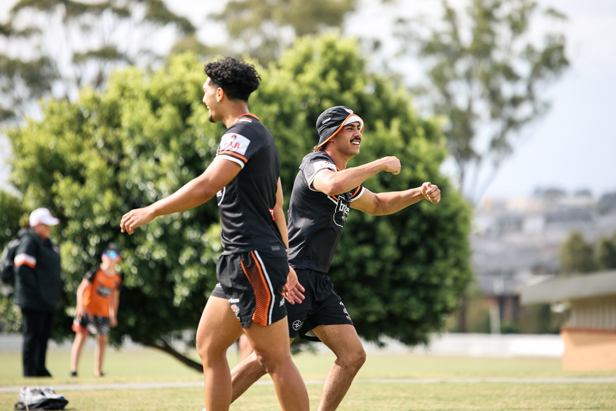 Gallery: Training at Campbelltown | Wests Tigers