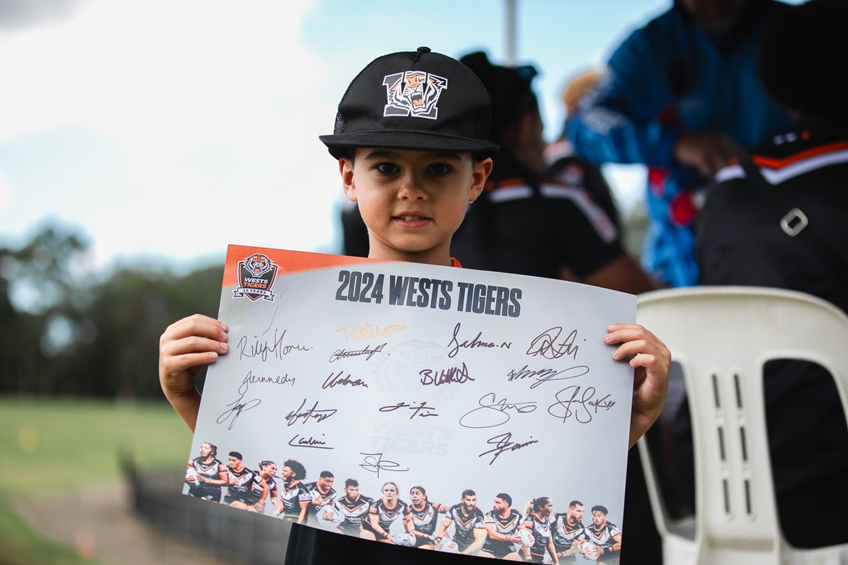 Gallery: Club Day at Lidcombe Oval | Wests Tigers