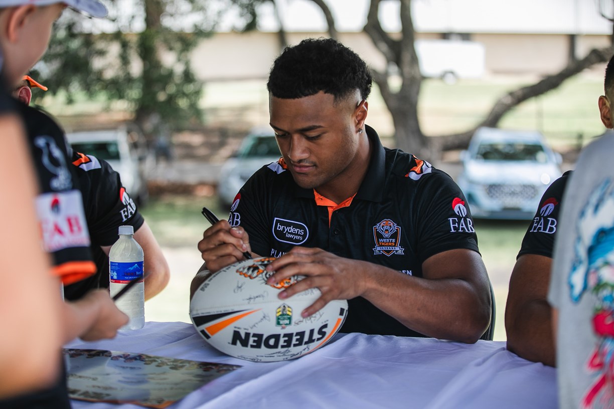 Gallery: Club Day at Lidcombe Oval | Wests Tigers